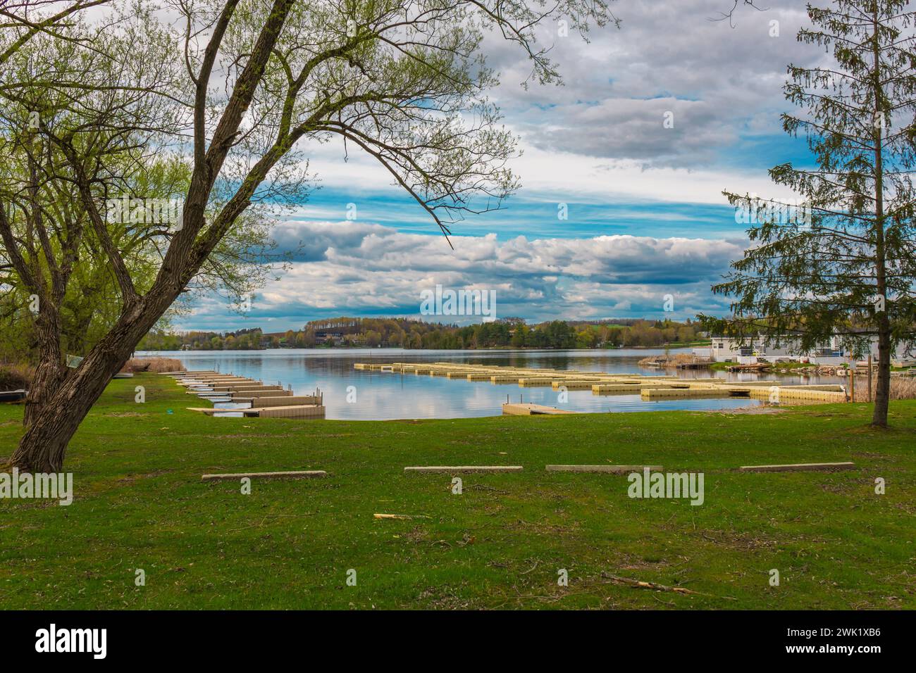 Chemong hi-res stock photography and images - Alamy