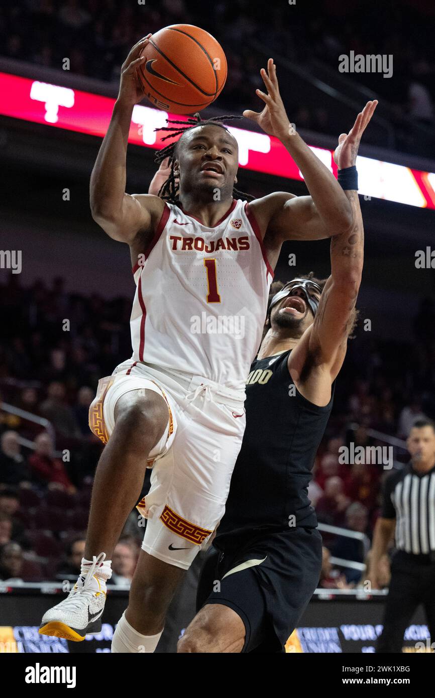Southern California guard Isaiah Collier (1) goes to the basket past ...