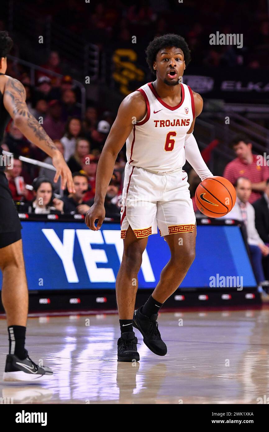 LOS ANGELES, CA - FEBRUARY 17: USC Trojans guard Bronny James (6) sets ...