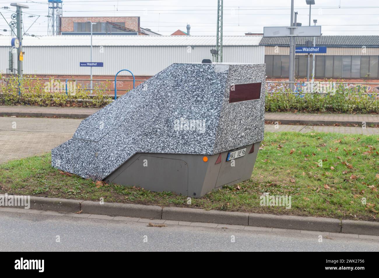 Police mobile camera speed trap hi-res stock photography and images - Alamy