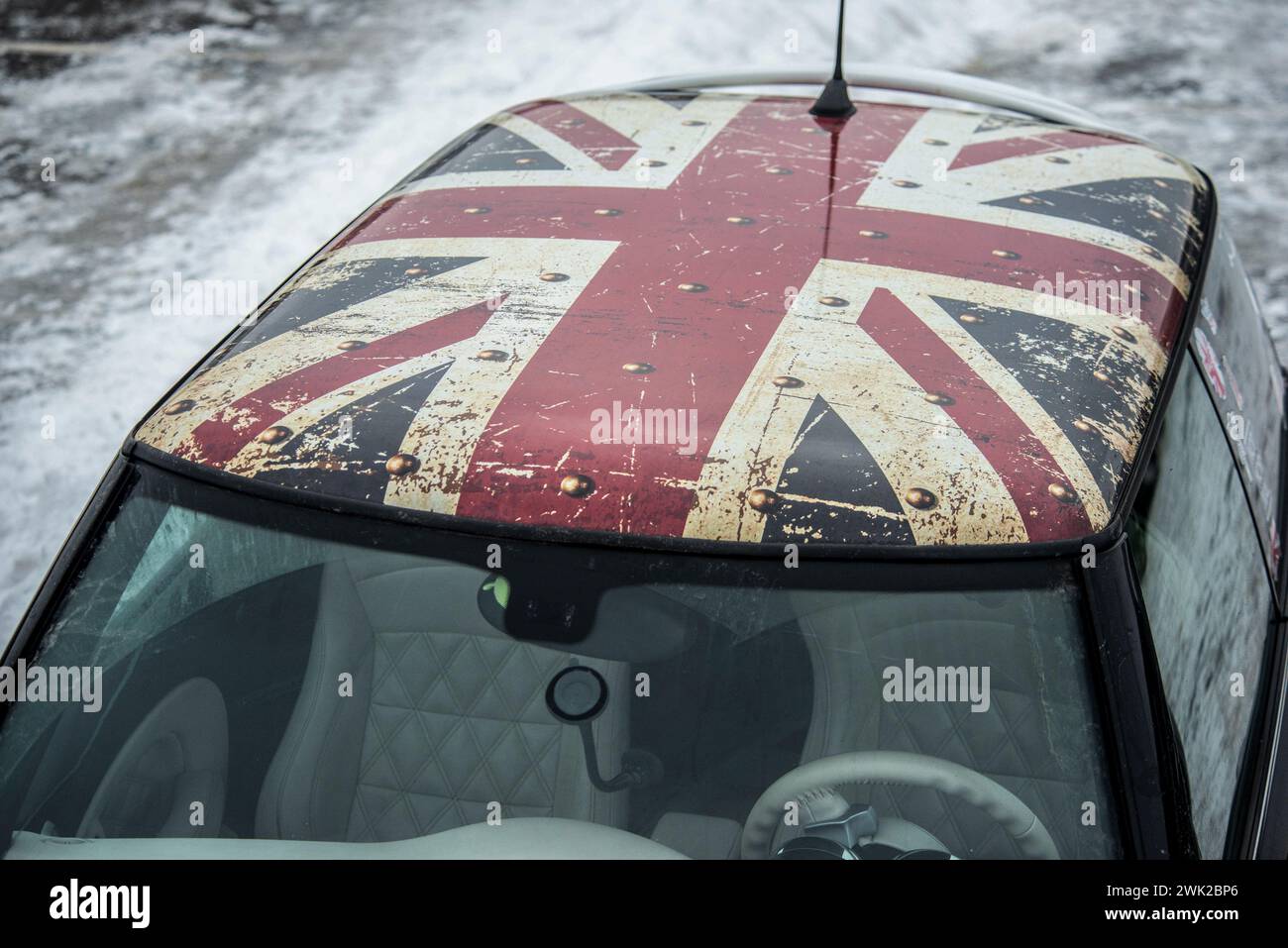 British flag mini cooper hi-res stock photography and images - Alamy