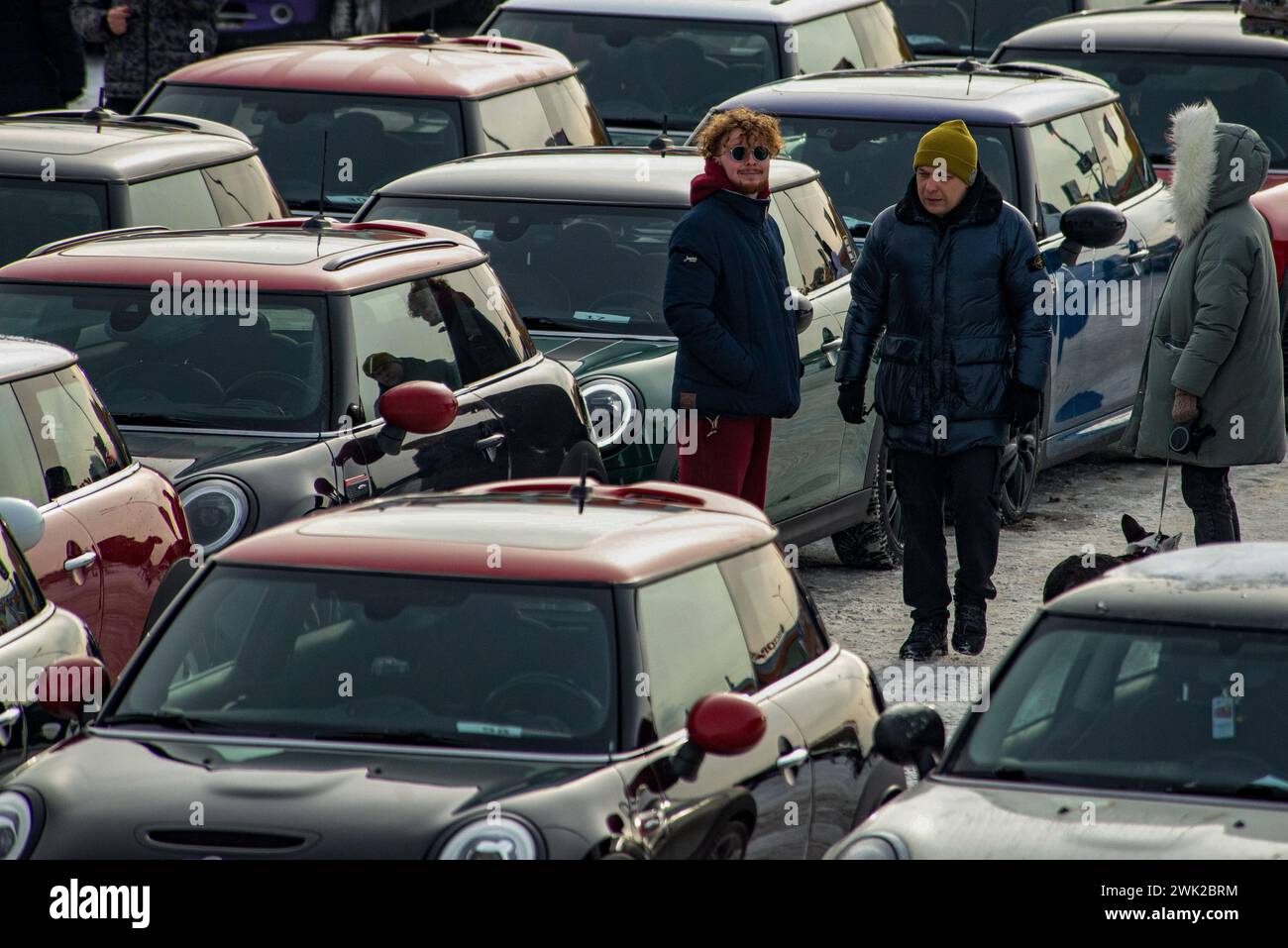 Odintsovo, Russia. 17th Feb, 2024. Flash mob participants among Mini ...