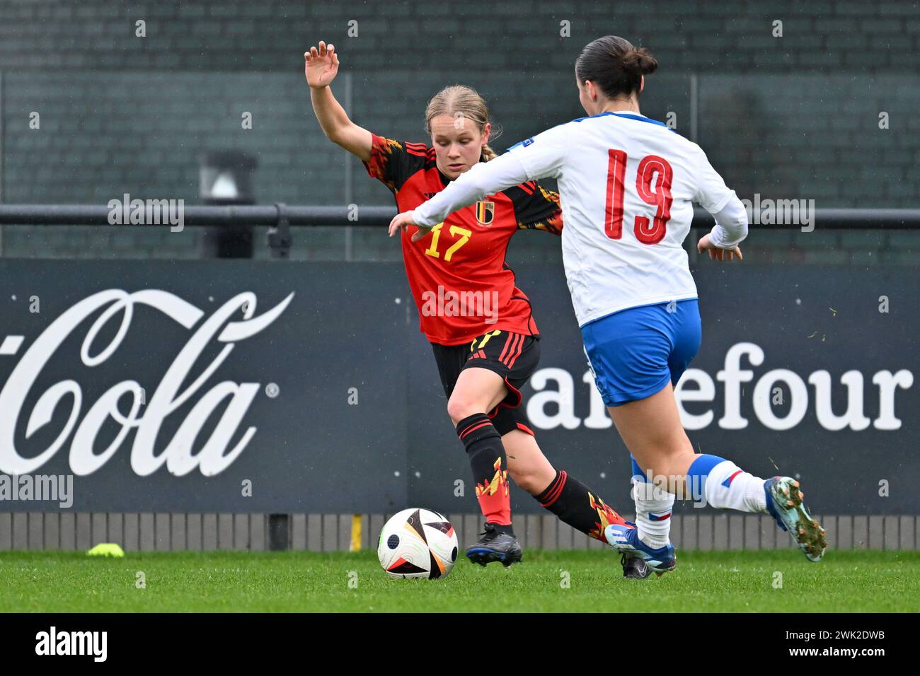 Tubize, Belgium. 14th Feb, 2024. Lise Bal (17) of Belgium pictured ...