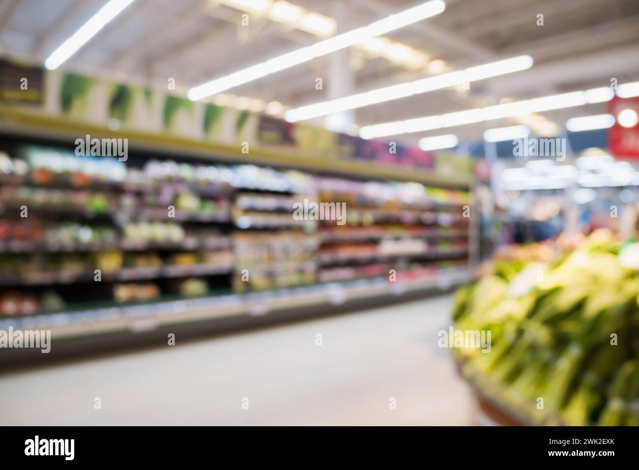 Supermarket grocery store blur background Stock Photo - Alamy