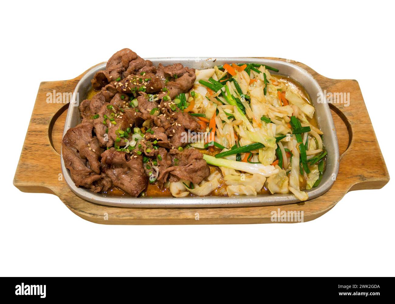Beef with vegetables on hot plate, beef teppanyaki Japanese Cooking ...
