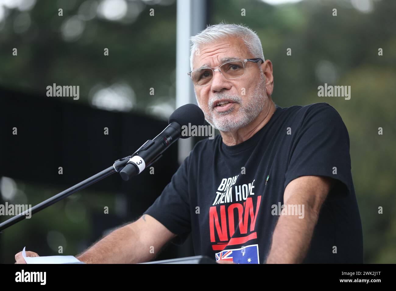 Nyunggai warren mundine ao hi-res stock photography and images - Alamy