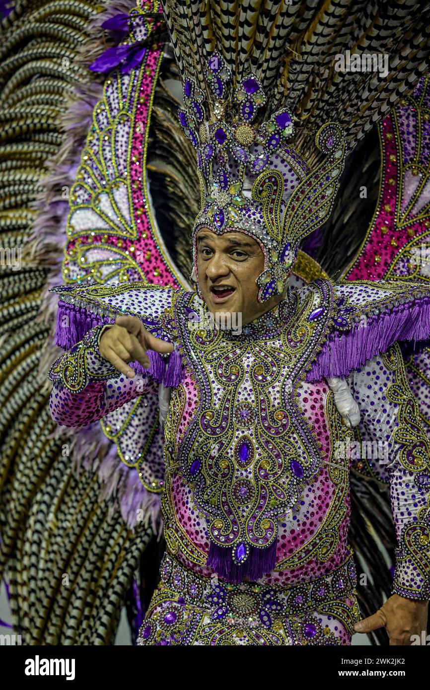 Samba schools competition hi-res stock photography and images - Alamy