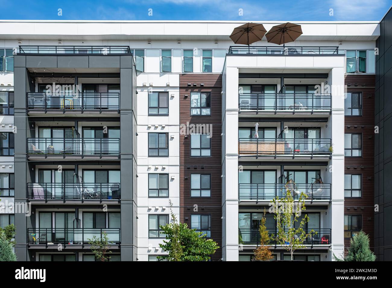 New Modern Apartment Buildings in Vancouver BC. Canadian modern ...