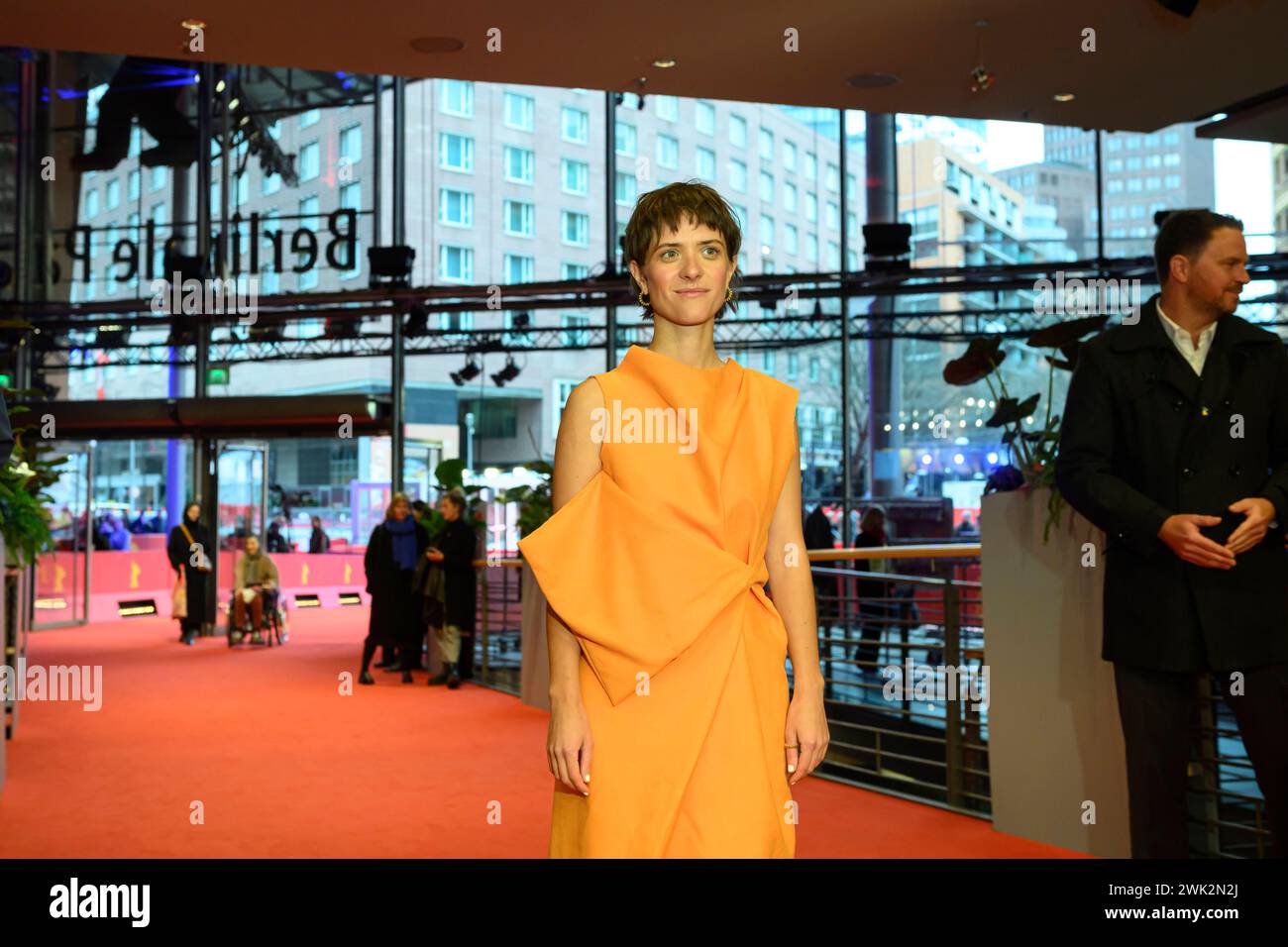 Liv Lisa Fries, Red Carpet - Film IN LIEBE, EURE HILDE von Andreas ...