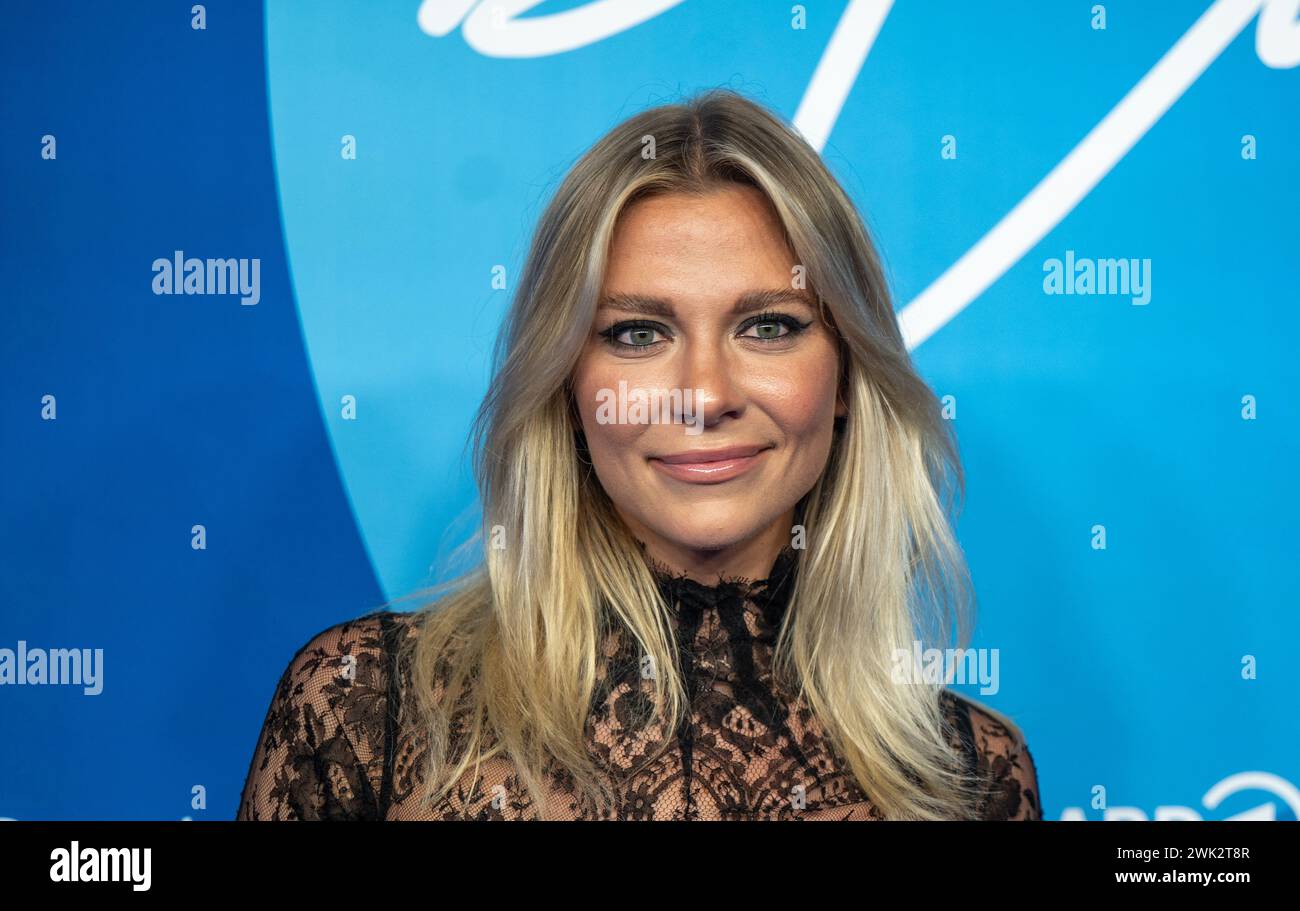 Berlin, Germany. 16th Feb, 2024. Valentina Pahde comes to the ARD Blue ...