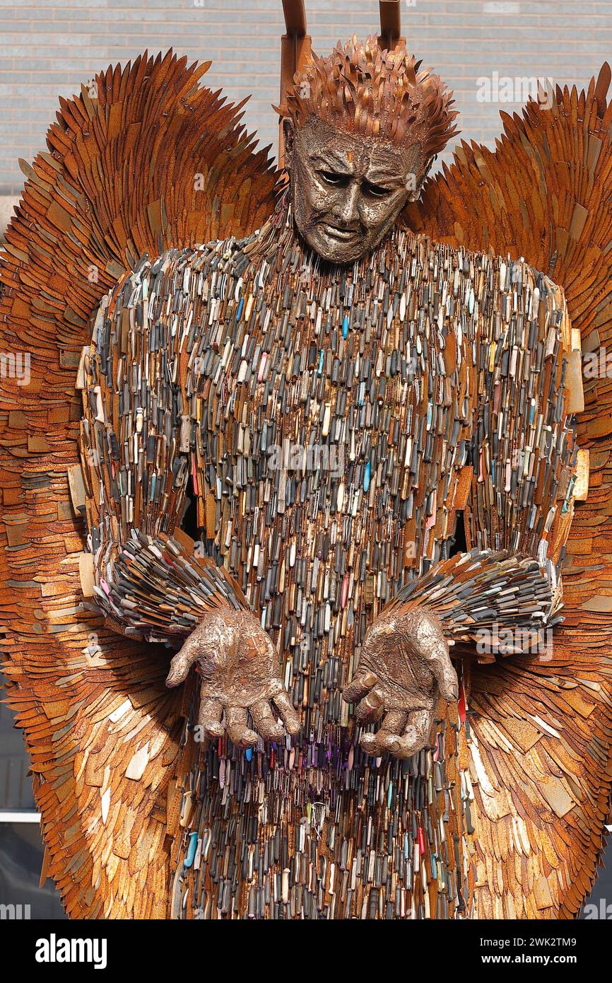 Knife angel in leeds hi-res stock photography and images - Alamy