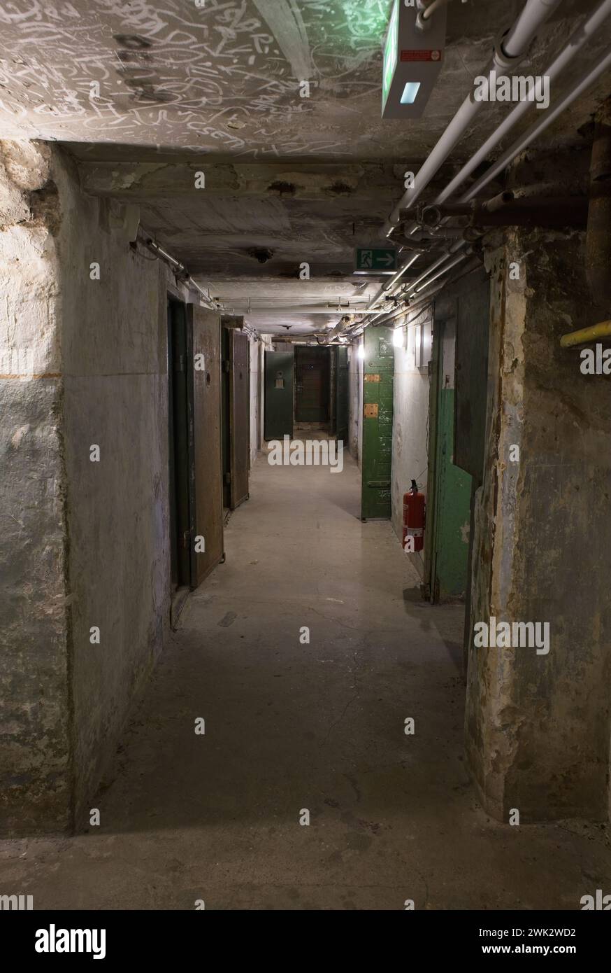 Remand hi-res stock photography and images - Alamy