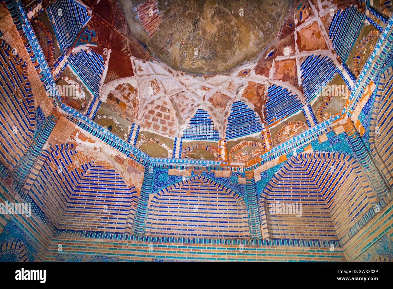 Makli Necropolis, ceiling with colorful mosaic ornament inside the ...