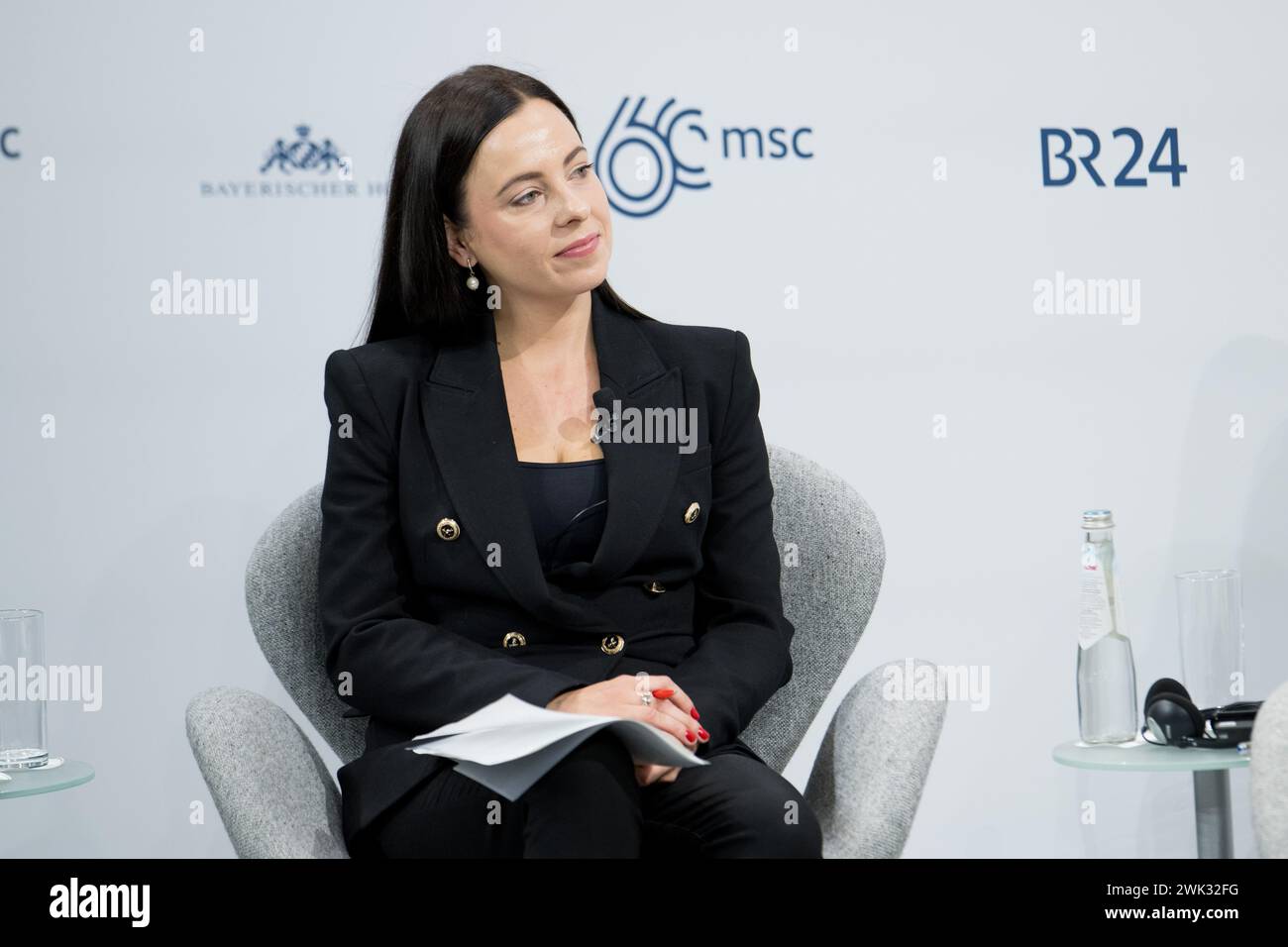 Emma louise powell hi-res stock photography and images - Alamy