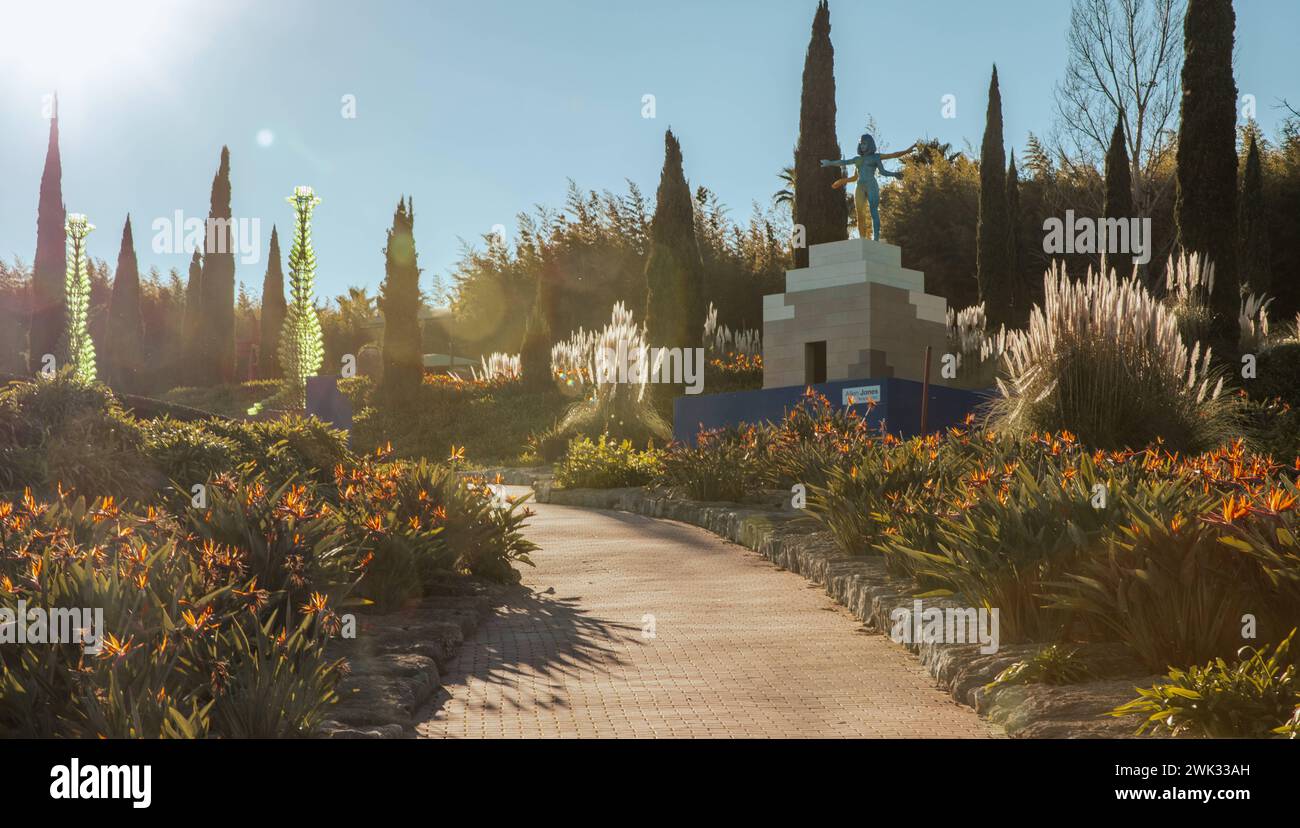 Travel Alentejo interesting places Beautiful plant diversity and art ...