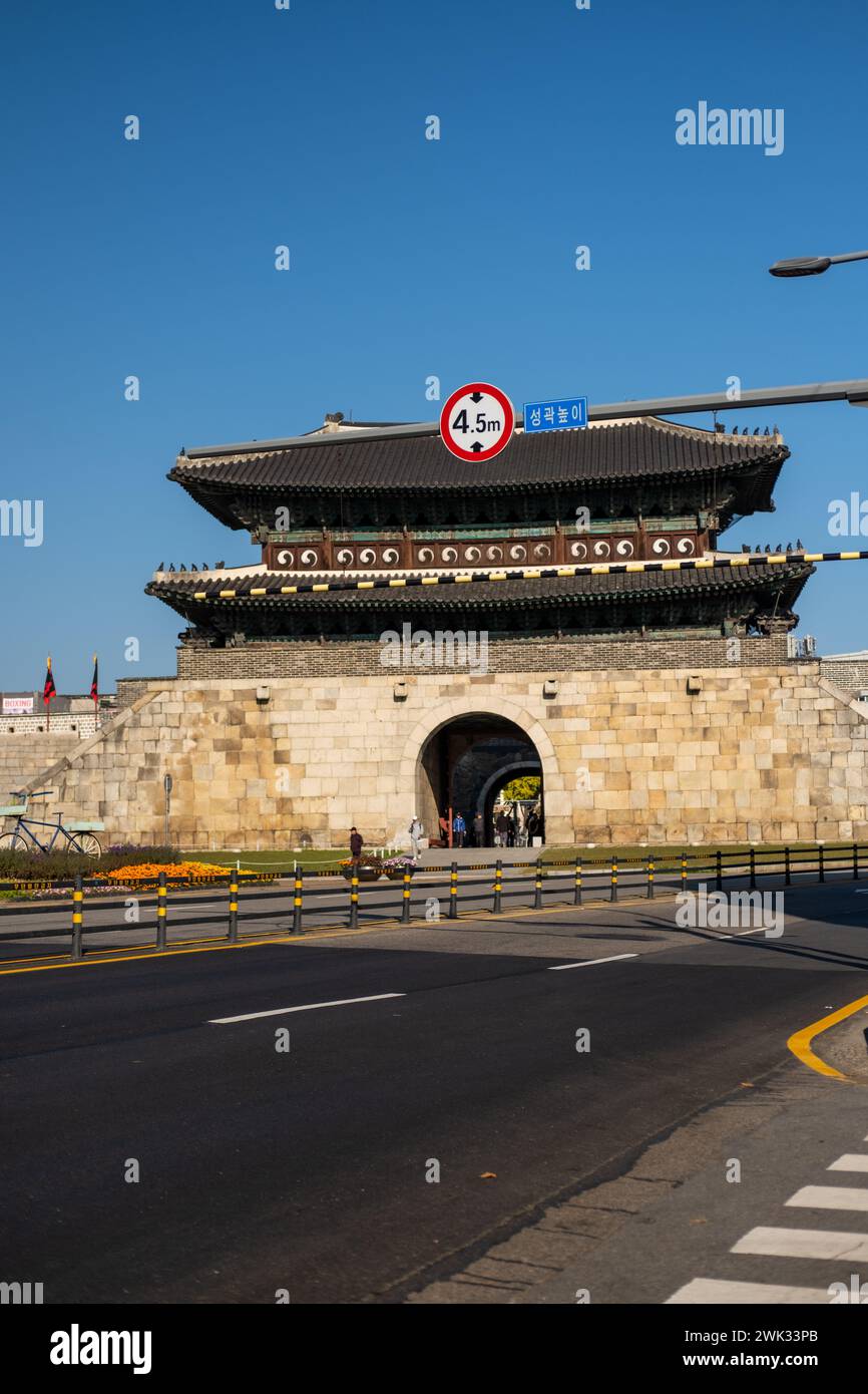 Suwon, South Korea - 29 October 2023: Janganmun Gate of Suwon Hwaseong ...