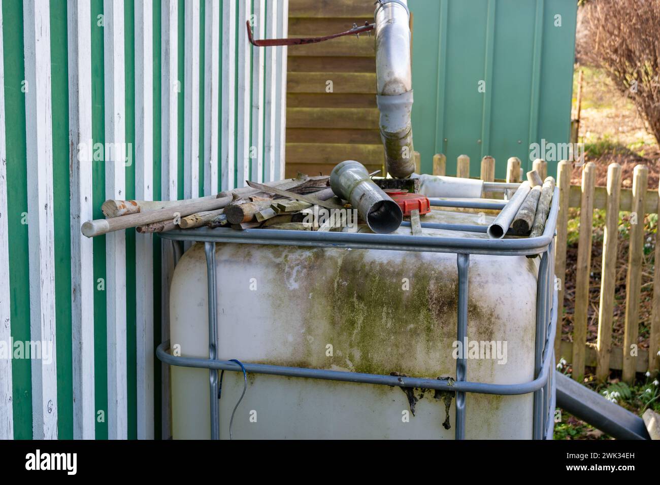 Ibc container hi-res stock photography and images - Alamy