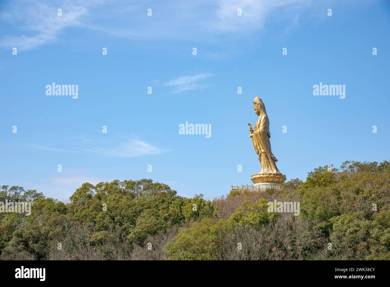 ZHOUSHAN, CHINA - FEBRUARY 16, 2024 - The Statue at Mount Putuo south a ...
