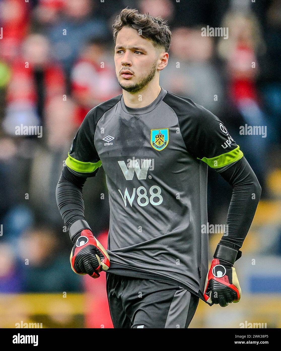 Turf Moor, Burnley, Lancashire, UK. 17th Feb, 2024. Premier League ...