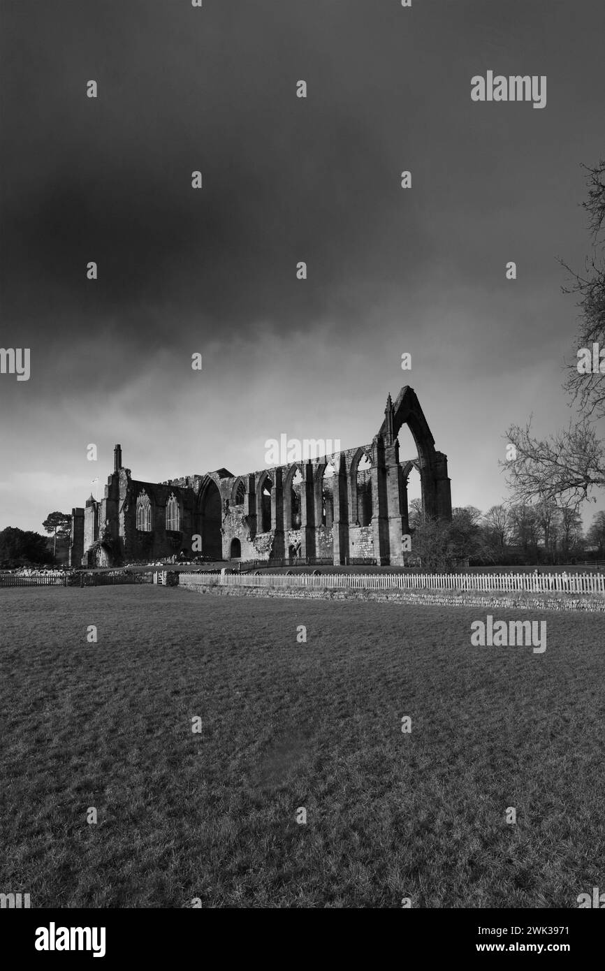 Rainbow over the ruins of the 12th Century Bolton Abbey Priory, river ...