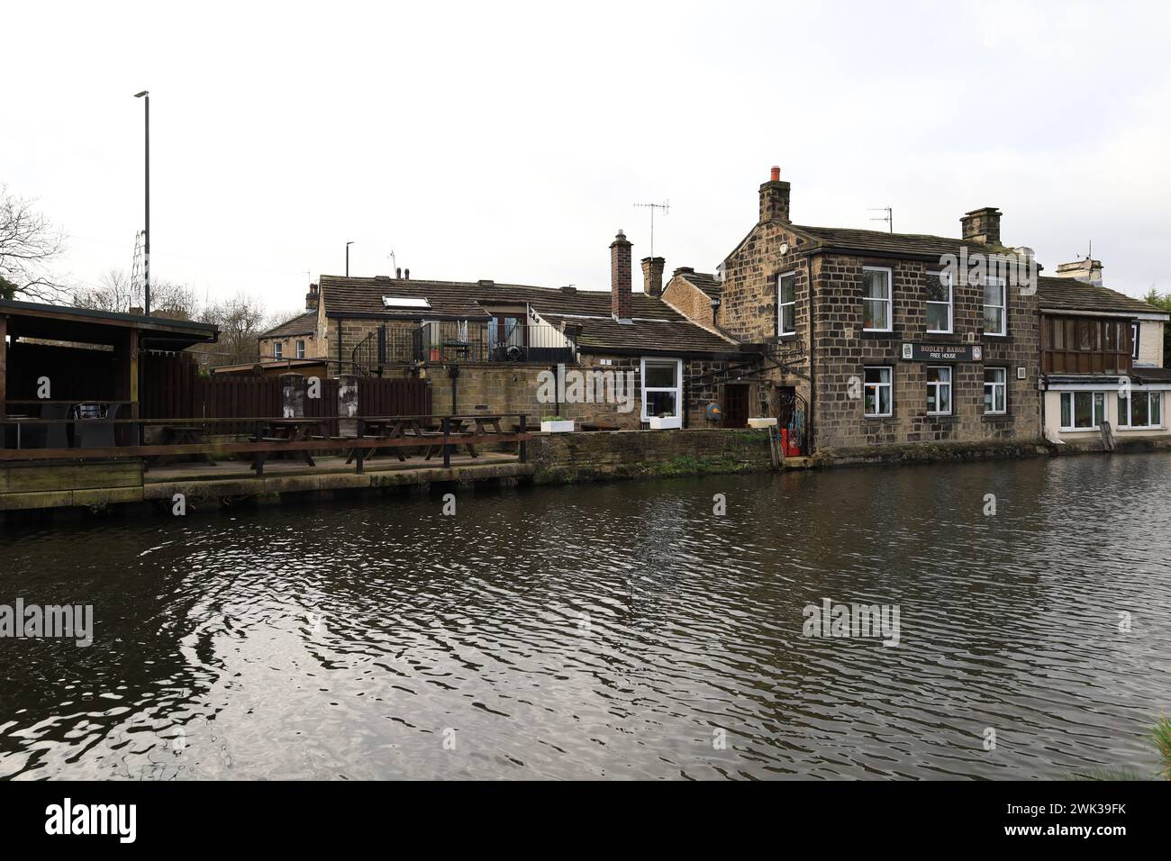 Rodley barge pub hi-res stock photography and images - Alamy