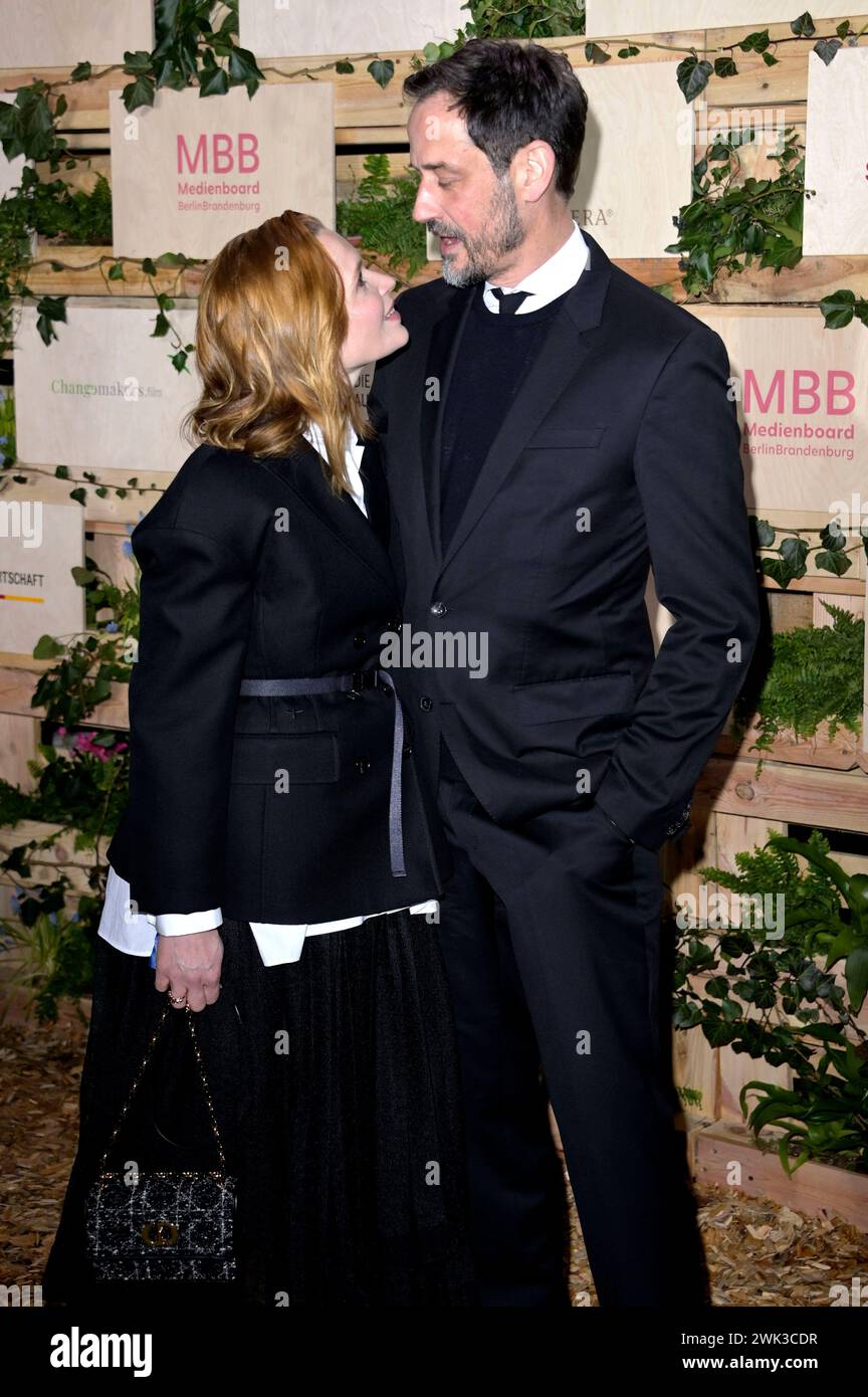 Karoline Herfurth mit Ehemann Christopher Doll bei der Medienboard ...