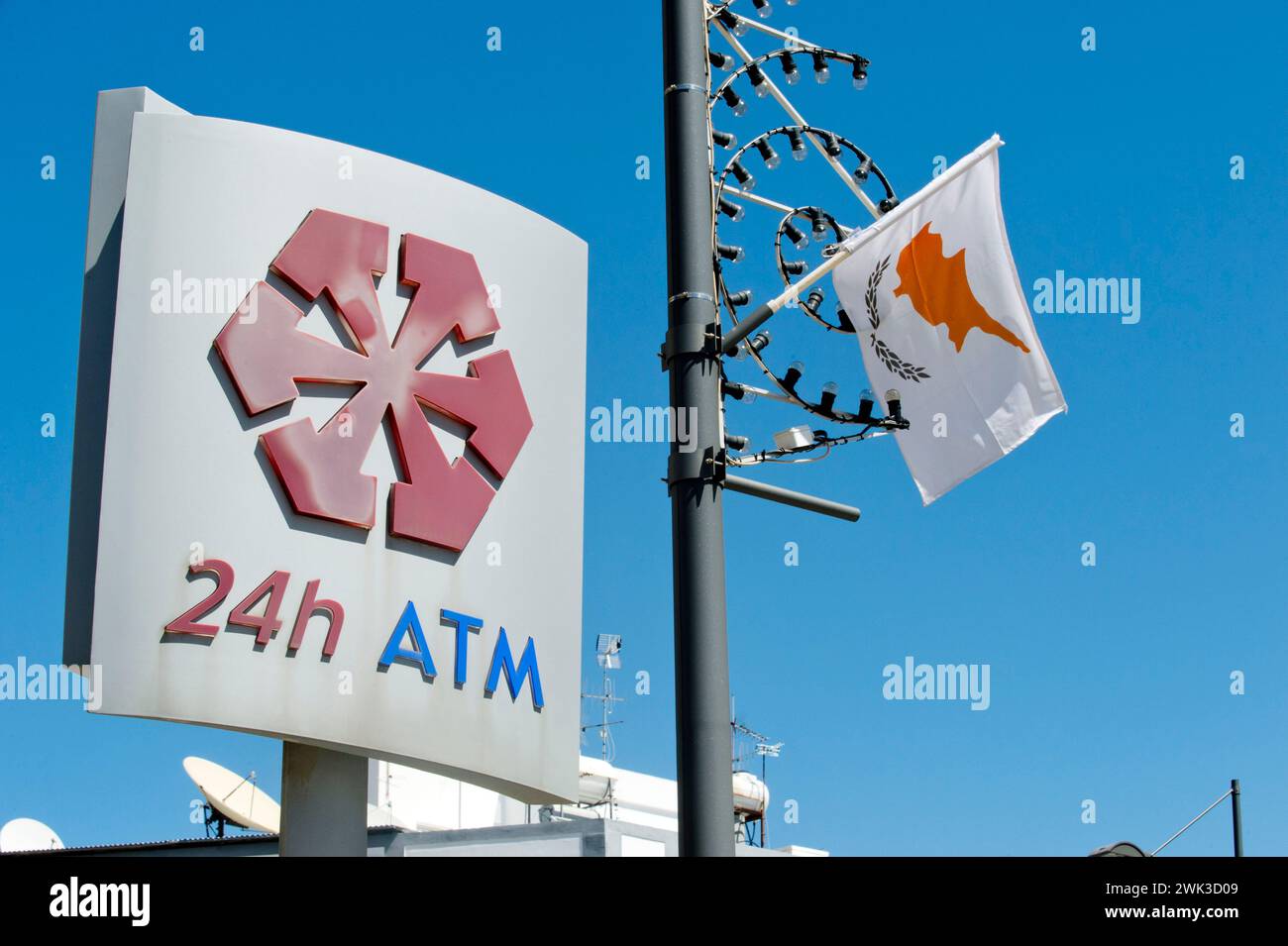 Flattern logo hi-res stock photography and images - Alamy