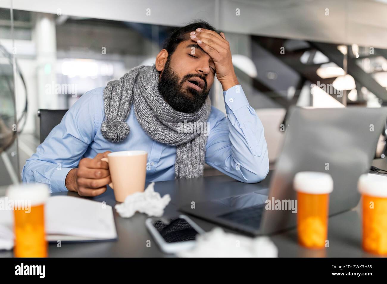 Unhealthy work life balance hi-res stock photography and images - Alamy