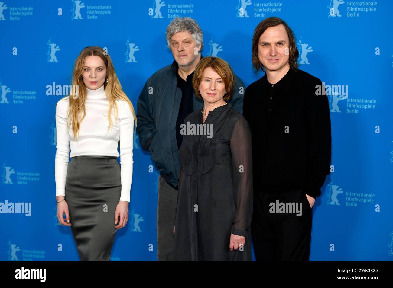 Lilith Stangenberg, Matthias Glasner, Corinna Harfouch und Lars ...