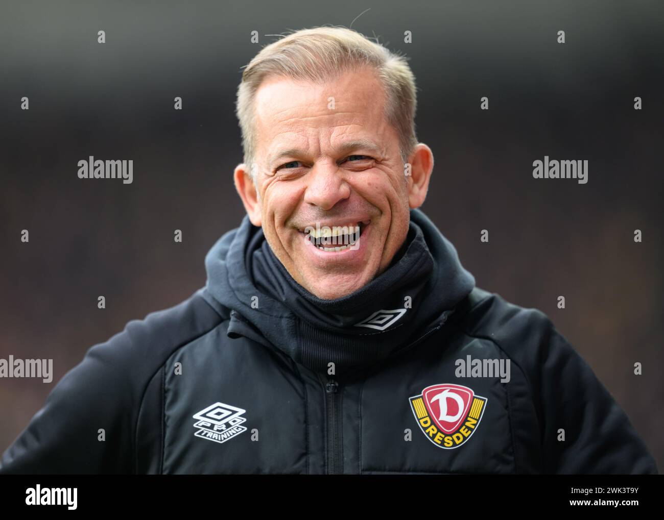 18 February 2024, Saxony, Aue: Soccer: 3rd division, FC Erzgebirge Aue ...