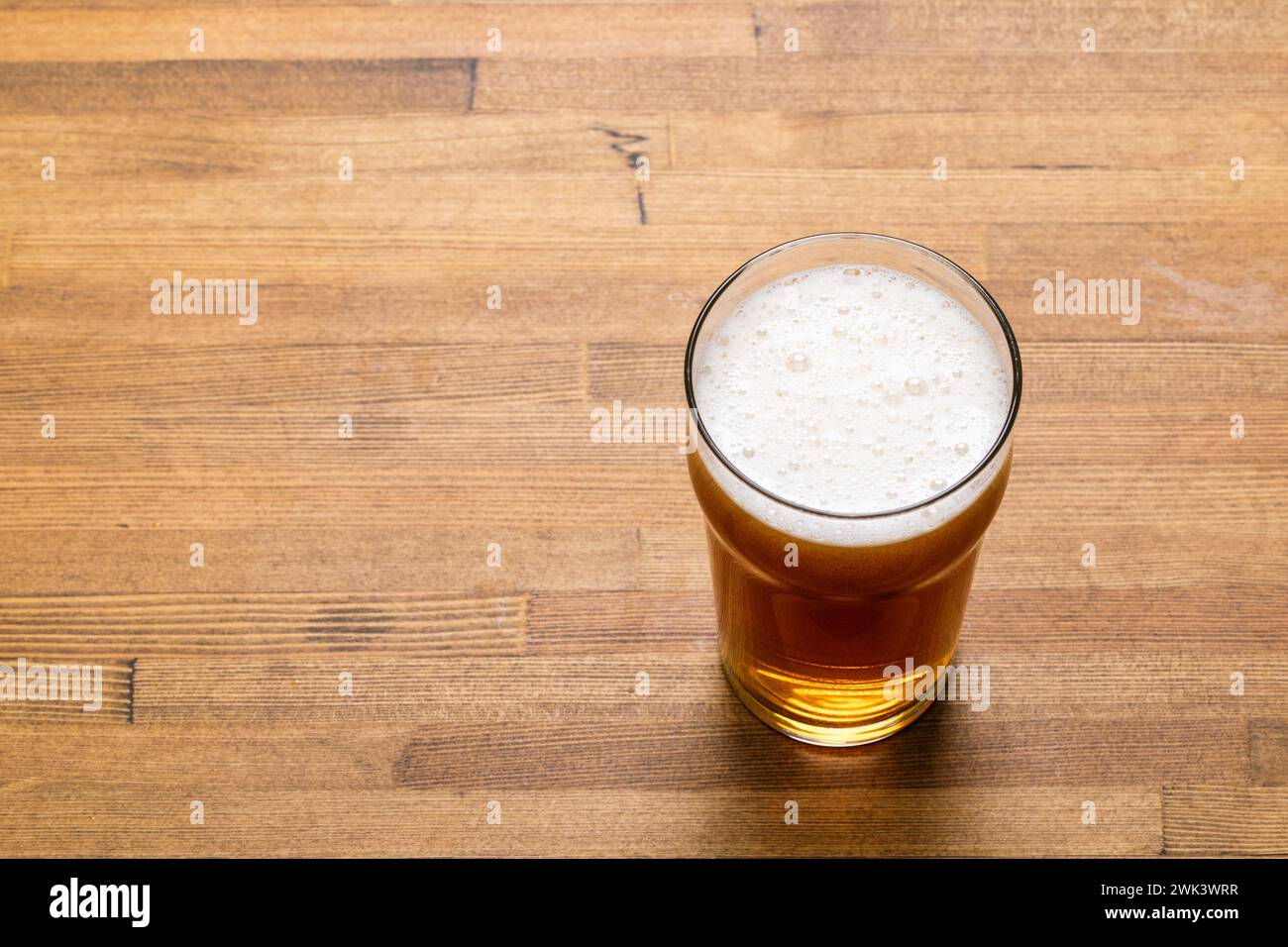 Nonic pint glass hi-res stock photography and images - Alamy