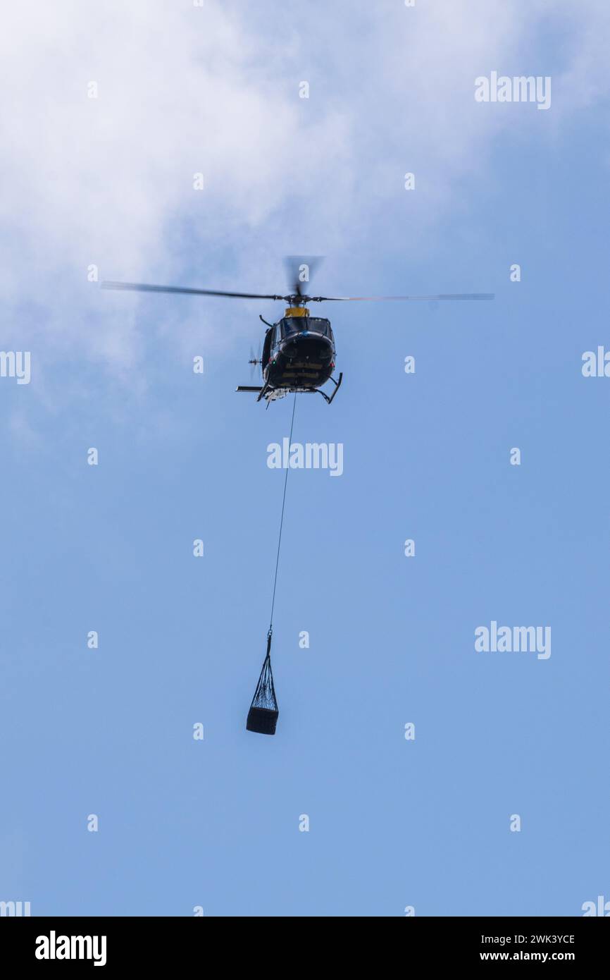 ZJ240 - Royal Air Force Bell Griffin HT 1 Military Training Helicopter ...