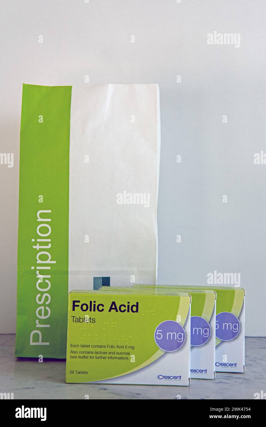 Folic Acid tablets with prescription bag made of 100% recyclable ...