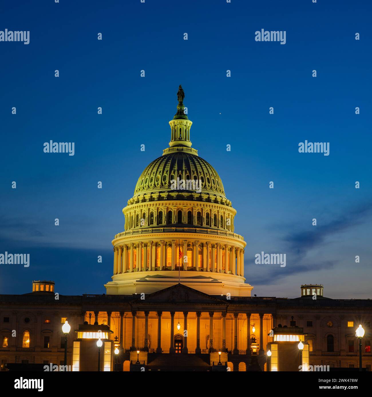 Capitol building. United States Capitol Building at night, Capitol Hill ...