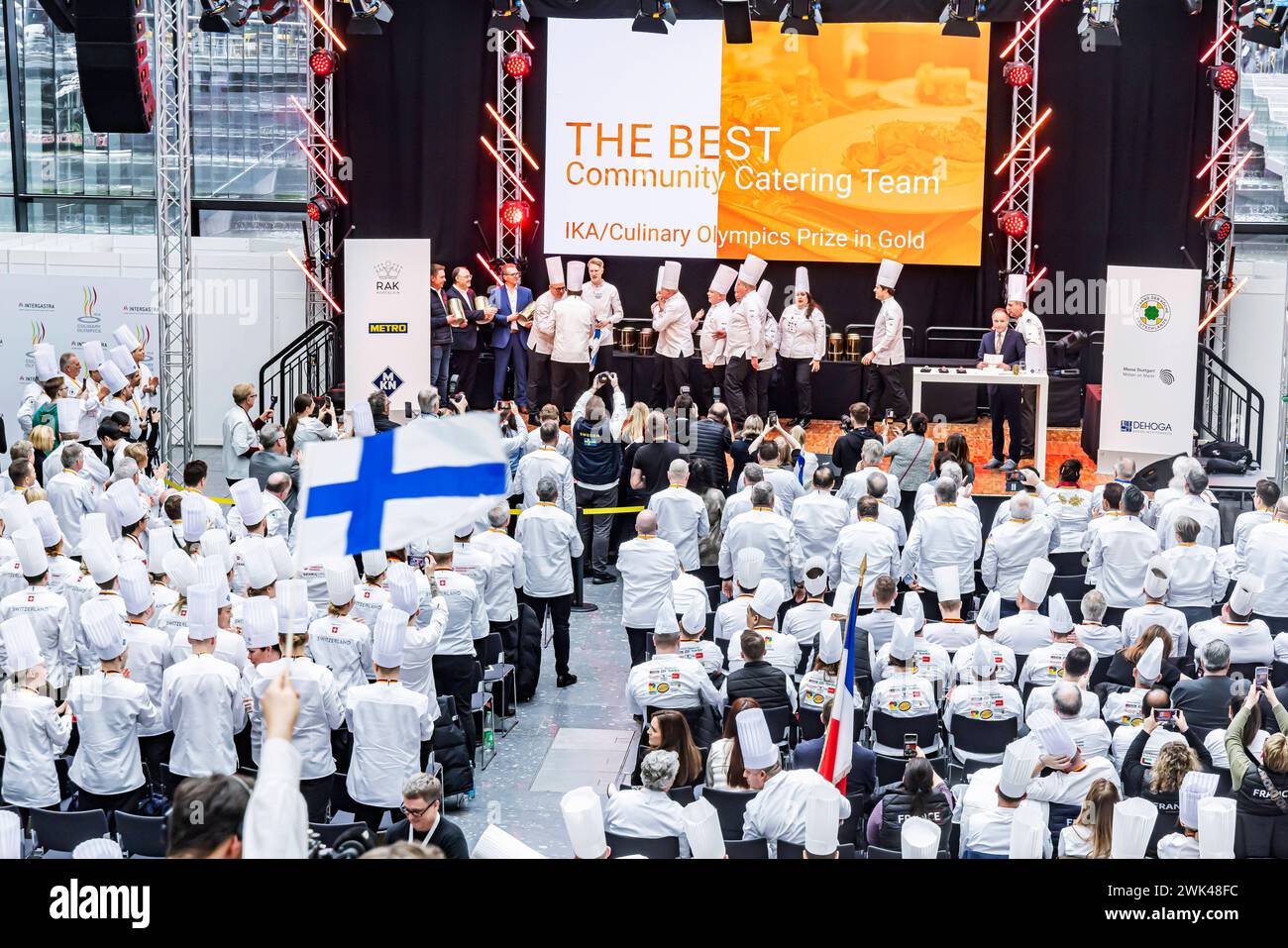 Compass group catering hi-res stock photography and images - Alamy