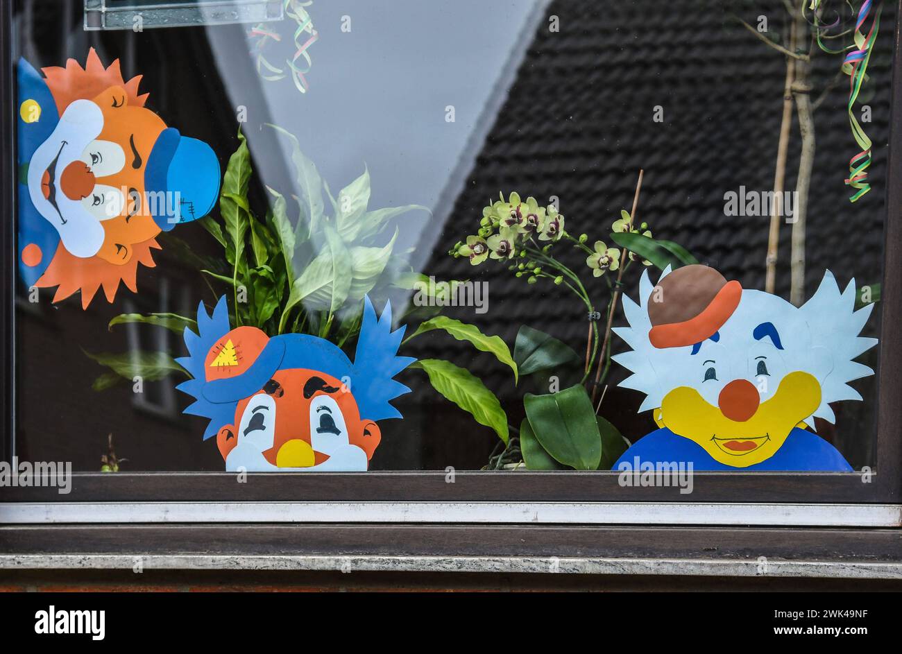 Clowngesichter hi-res stock photography and images - Alamy
