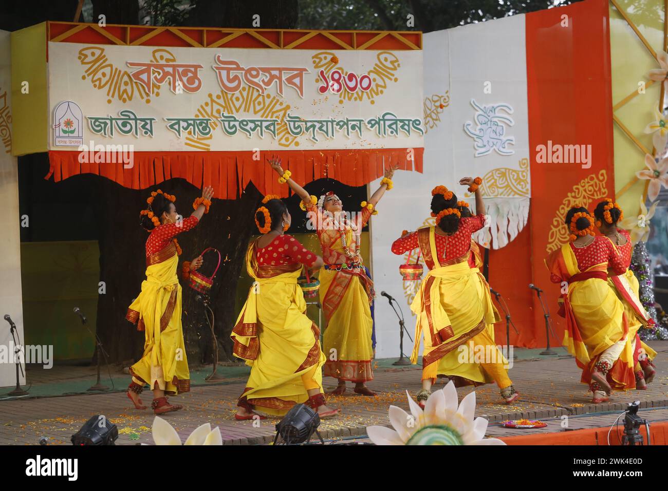 Dancers are performing a traditional dance during the Spring Festival ...