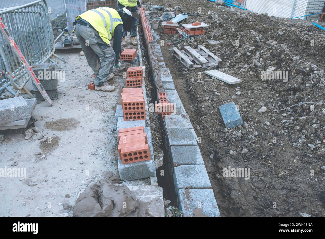 Masonry jointer hi-res stock photography and images - Alamy