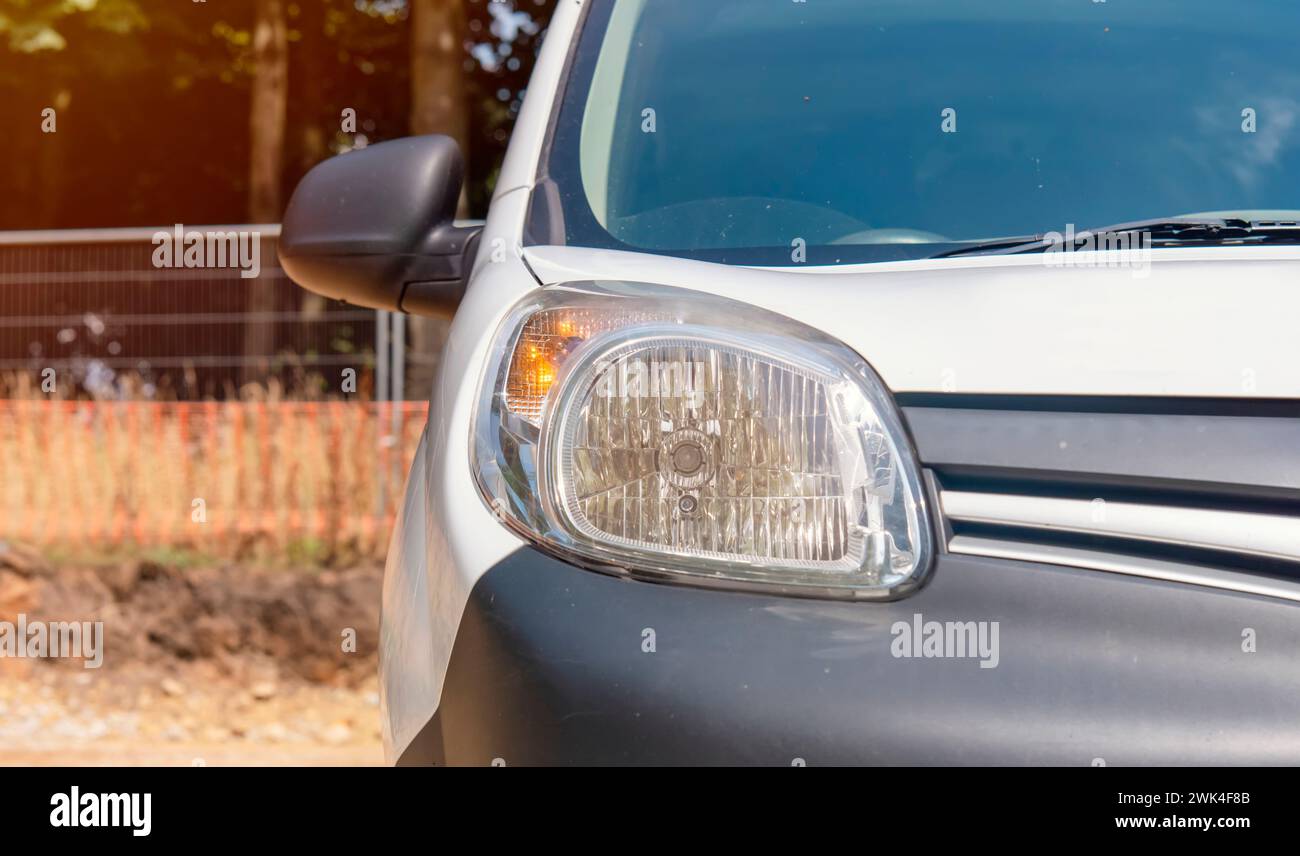 Commercial vehicle front view hi-res stock photography and images - Alamy