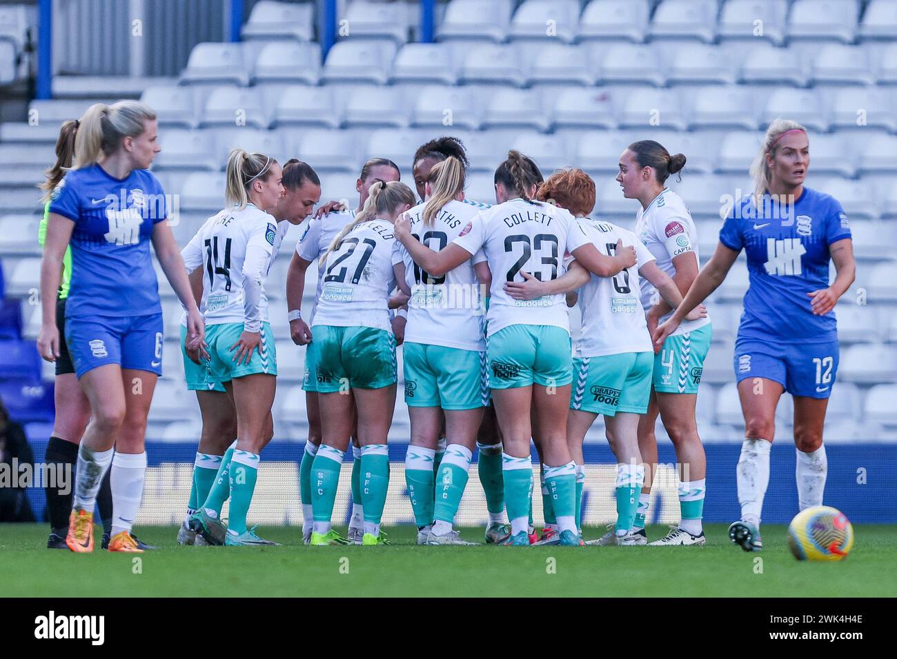 Southampton celebrate the goal by #14, Molly Pike during the Womens ...