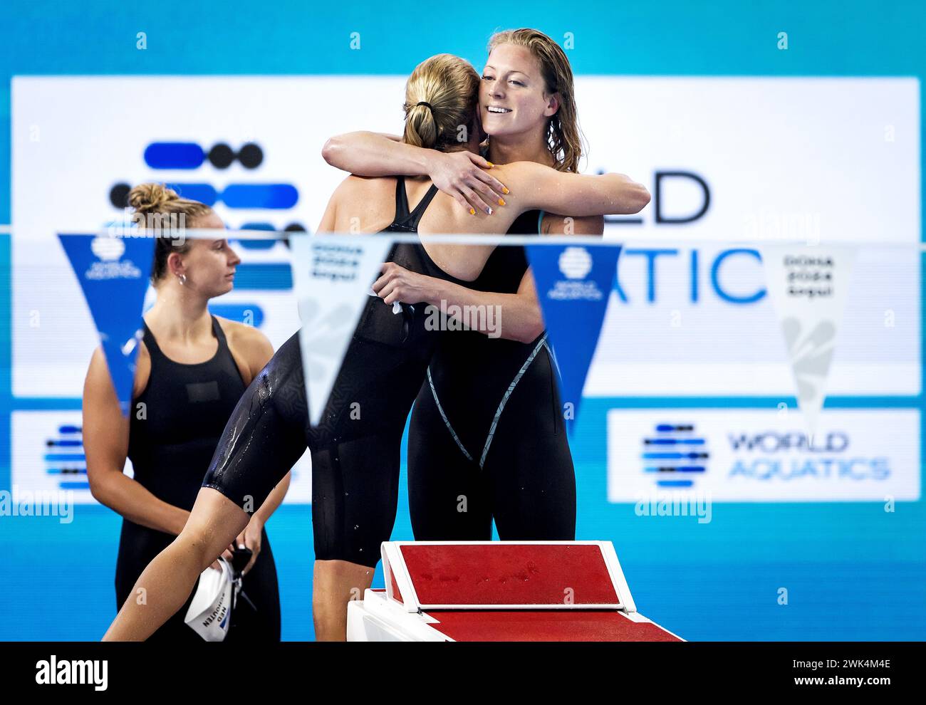 DOHA - Tes Schouten, Maaike de Waard and Kira Toussaint after the final ...