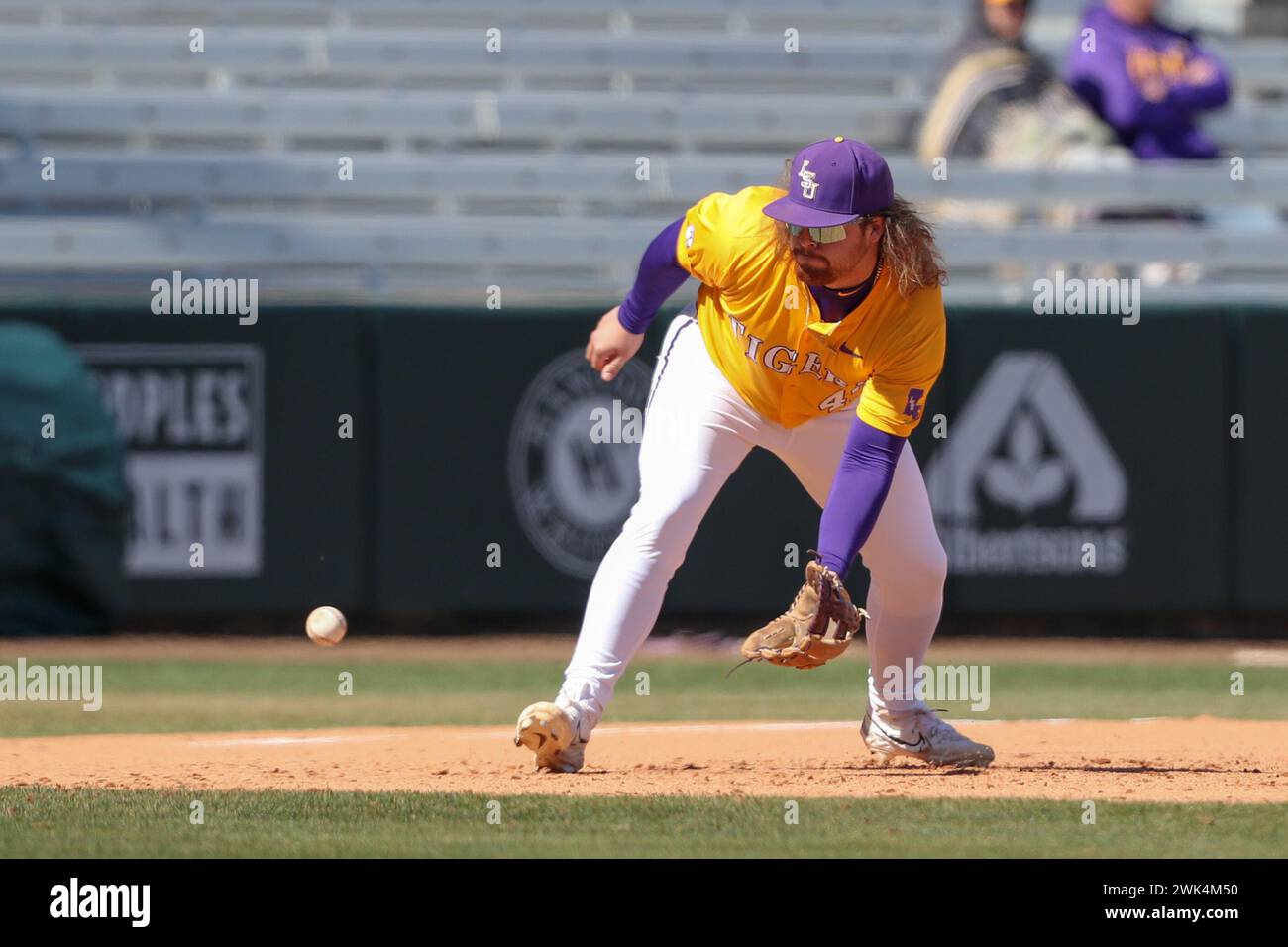 Baton Rouge, LA, USA. 18th Feb, 2024. LSU third baseman Tommy White (47 ...