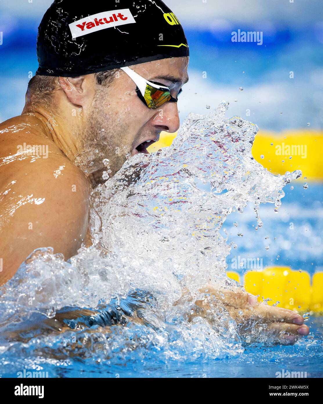 DOHA - Arno Kamminga in action in the men's 4 x 100 medley during the ...