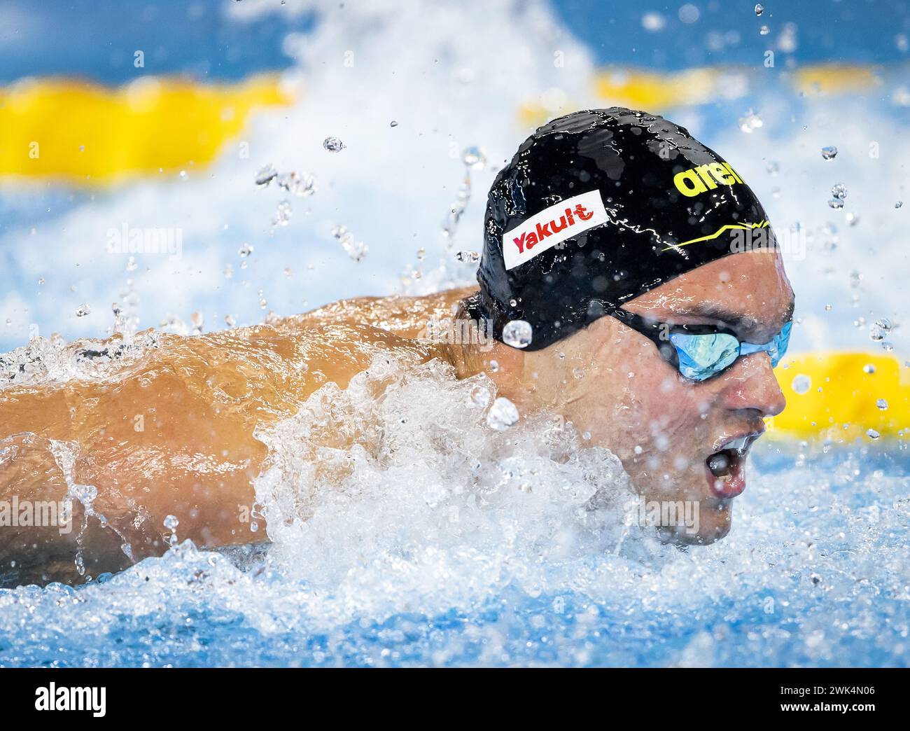 DOHA - Nyls Korstanje in action in the men's 4 x 100 medley during the ...
