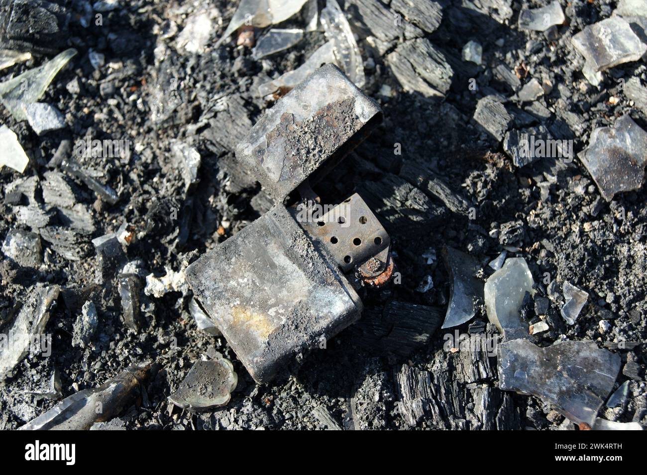 Broken lighter hi-res stock photography and images - Alamy