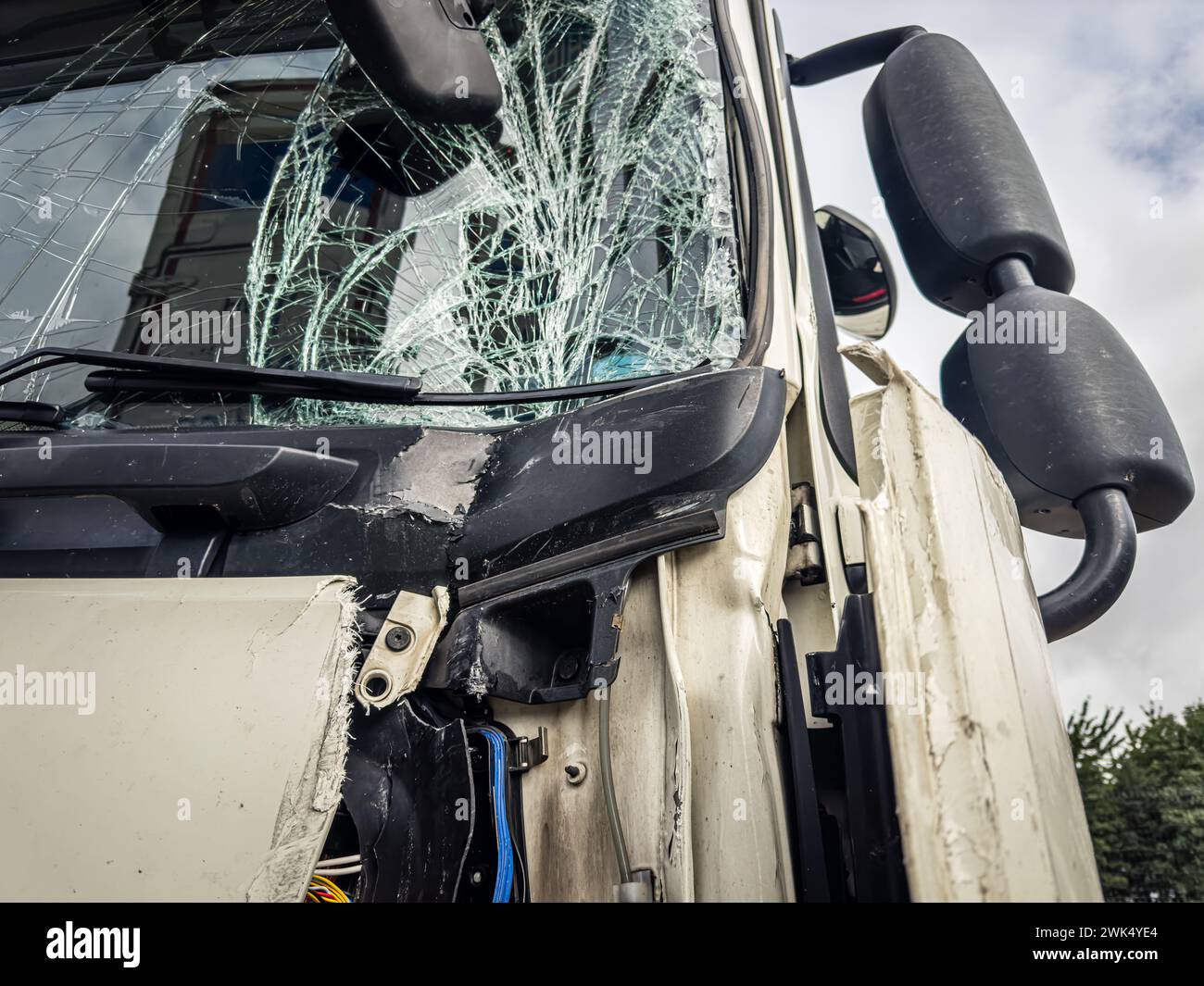 Crashed truck crash lorry hi-res stock photography and images - Alamy