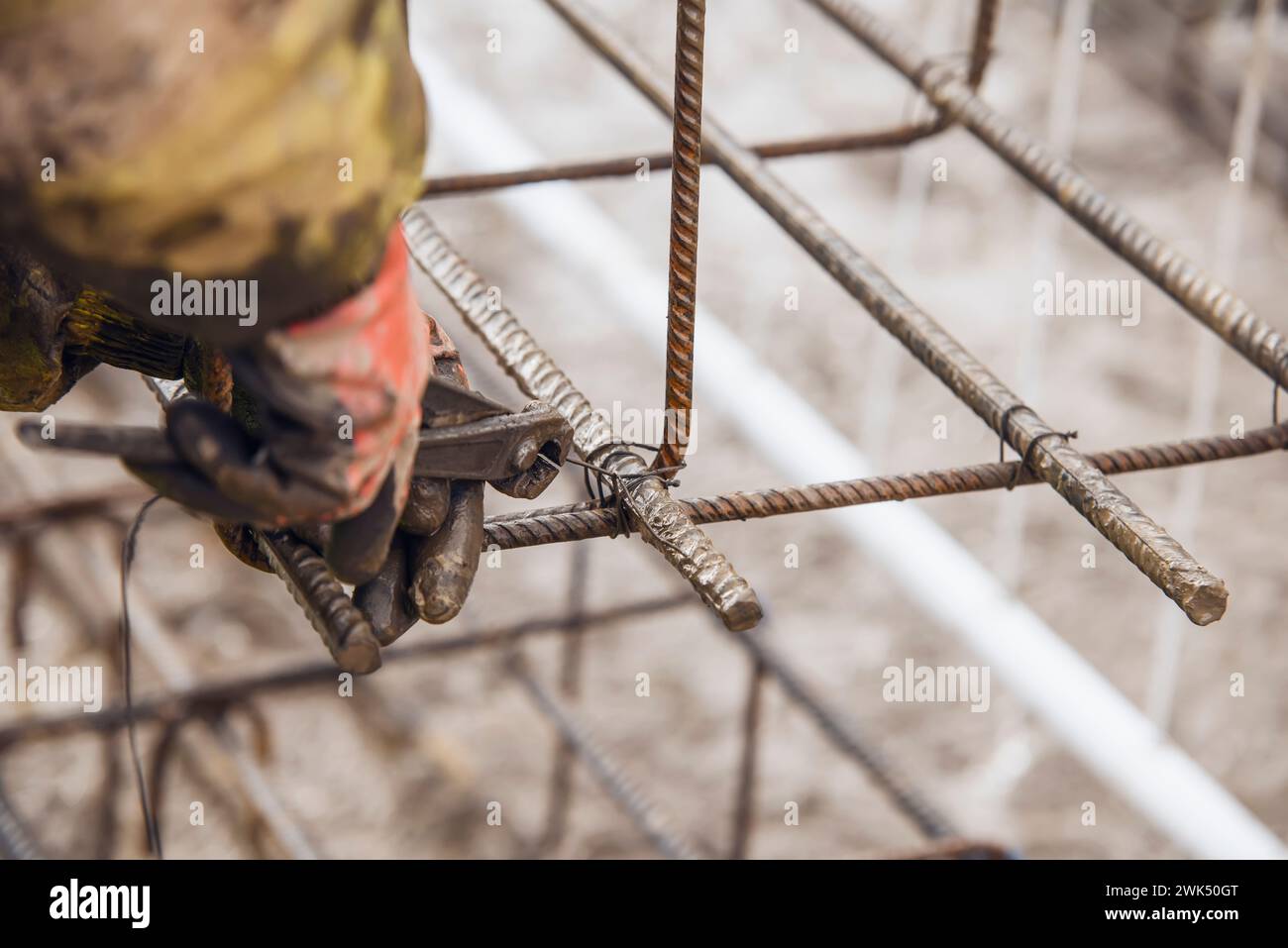 Reinforcing bar cutter hi-res stock photography and images - Alamy