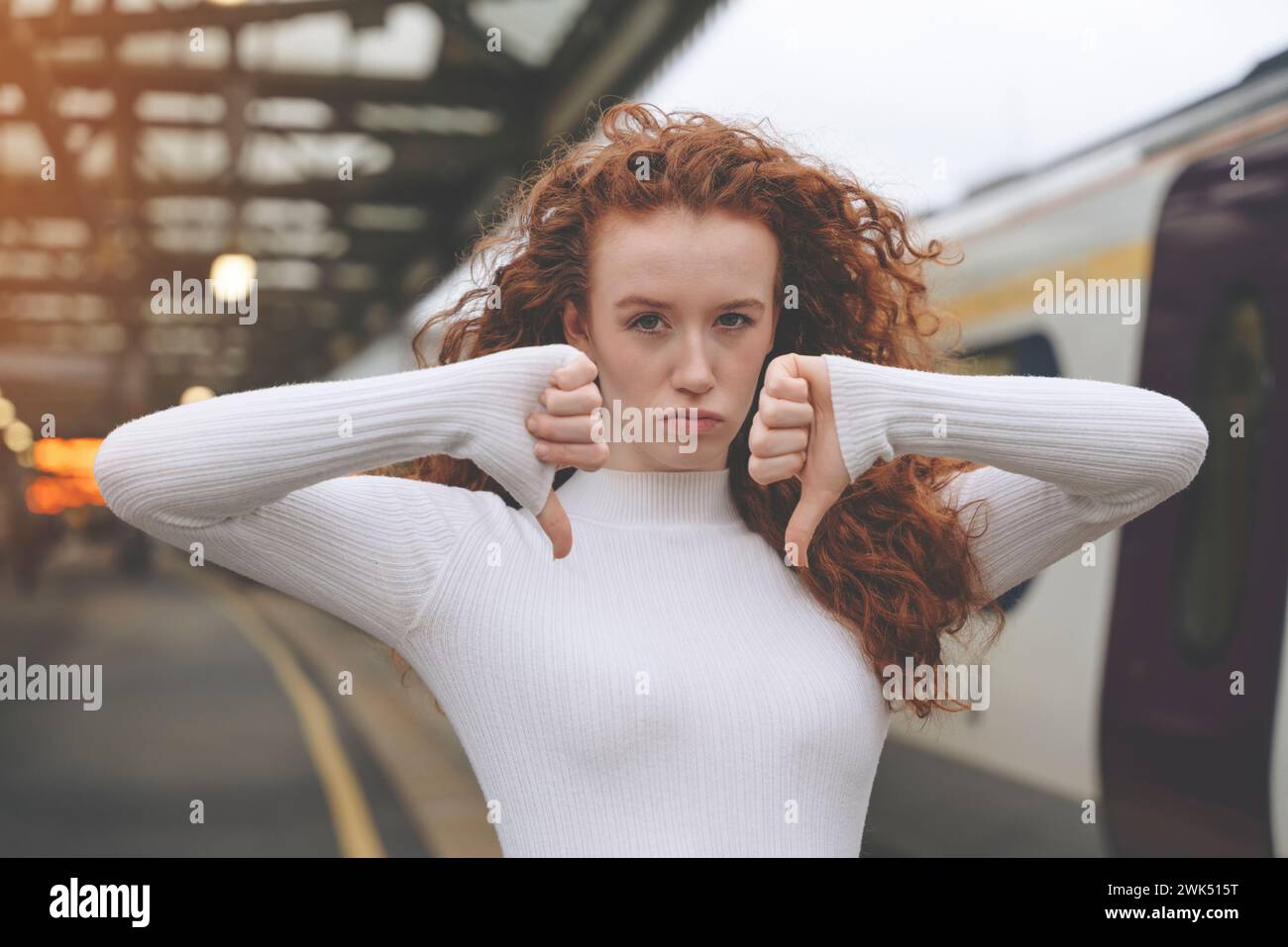 Woman missed train platform hi-res stock photography and images - Alamy