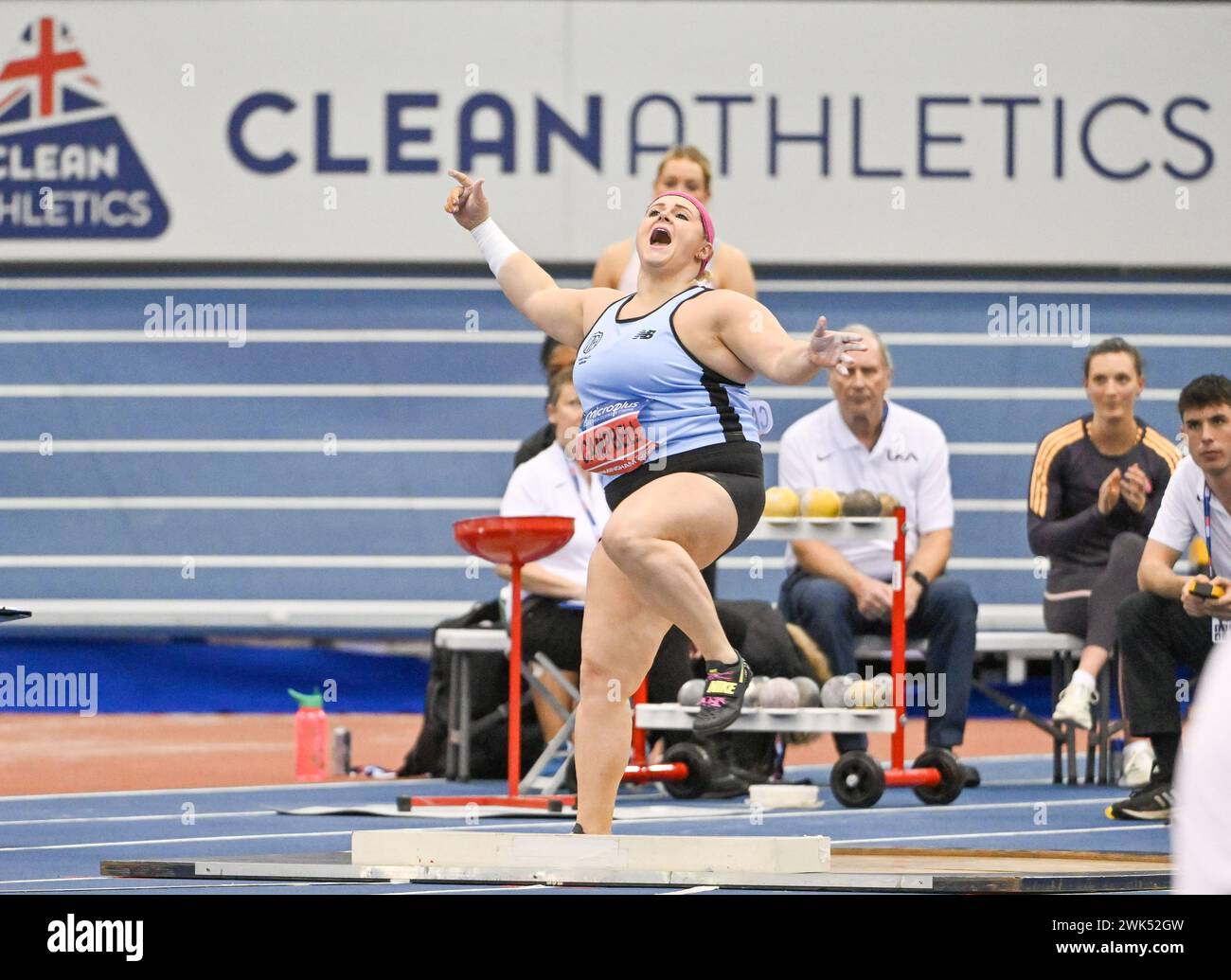 Birmingham, UK. 18th Feb, 2024. CAMPBELL Amelia wins the Womens Shot ...