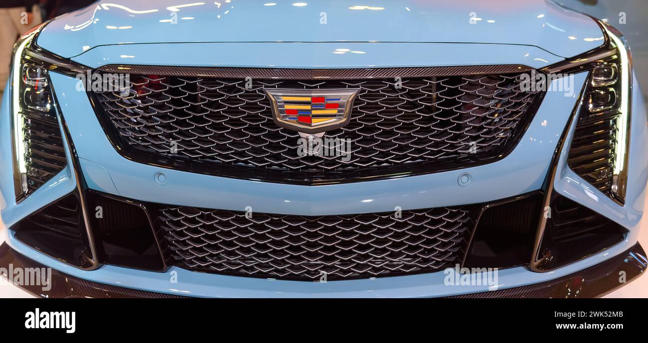 Cadillac grille hi-res stock photography and images - Alamy